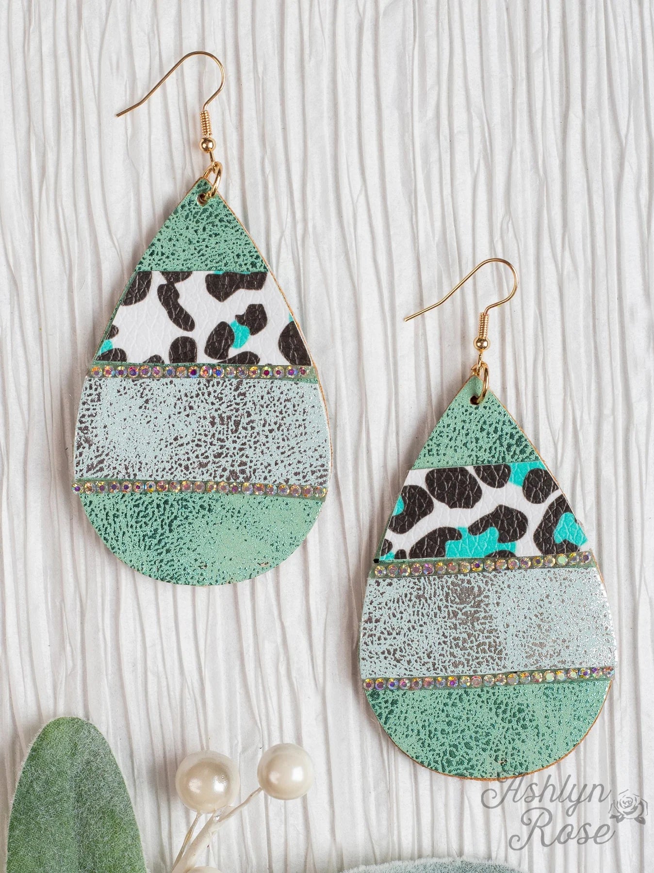 Sparkle Leopard Layers Tear Drop – Country Azz Designs